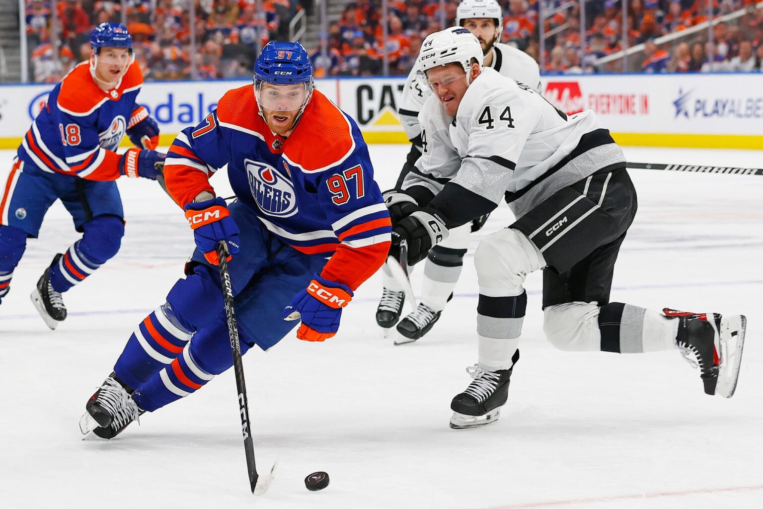 The hidden truth behind those McDavid bobbles - Heavy Hockey Network